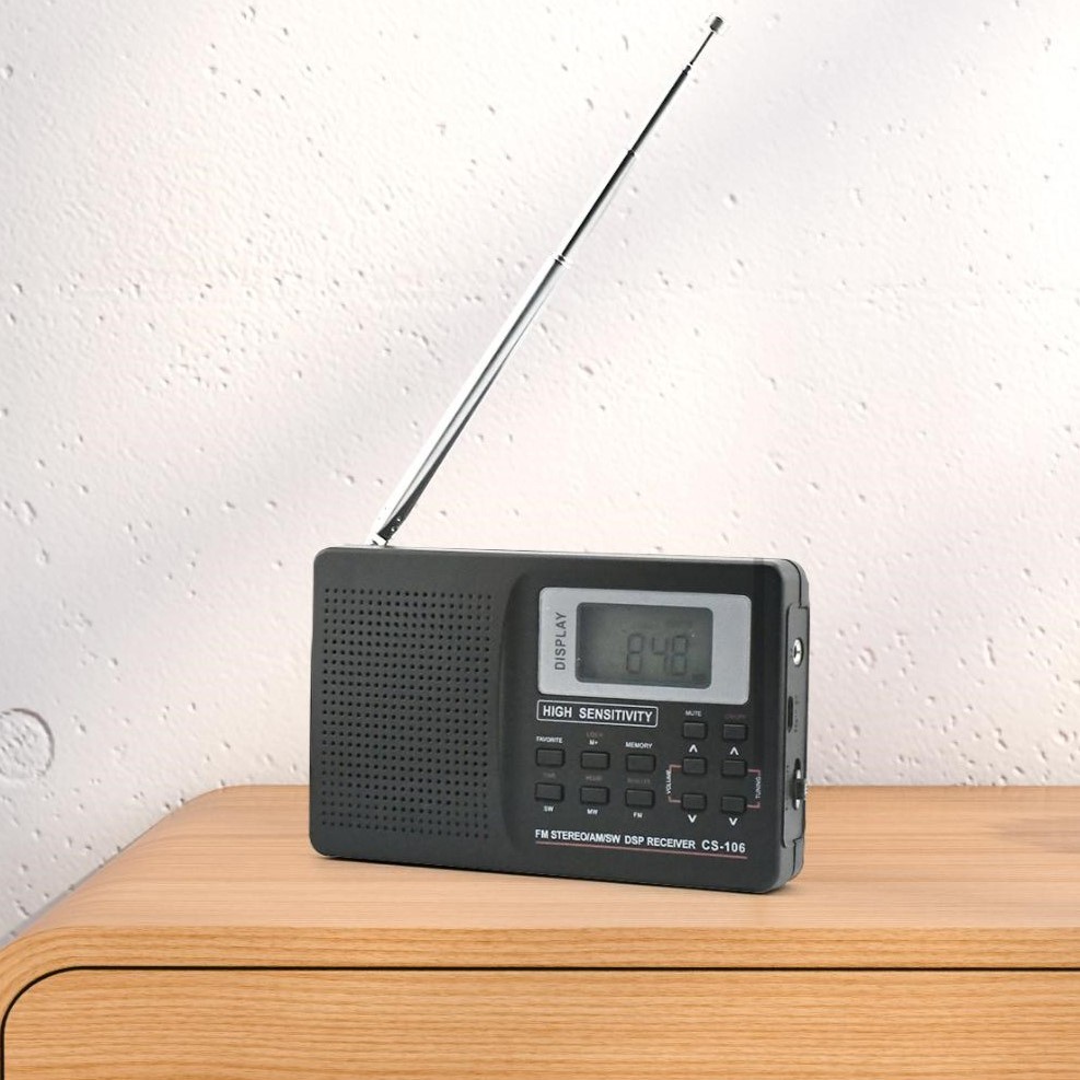 Multiband Pocket Radio